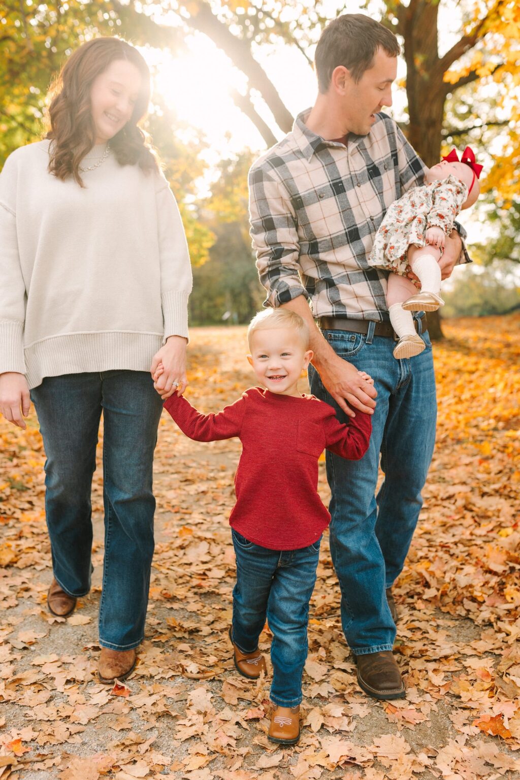 The Elpers Family at Evansville Hospital State Park | Bret and Brandie ...